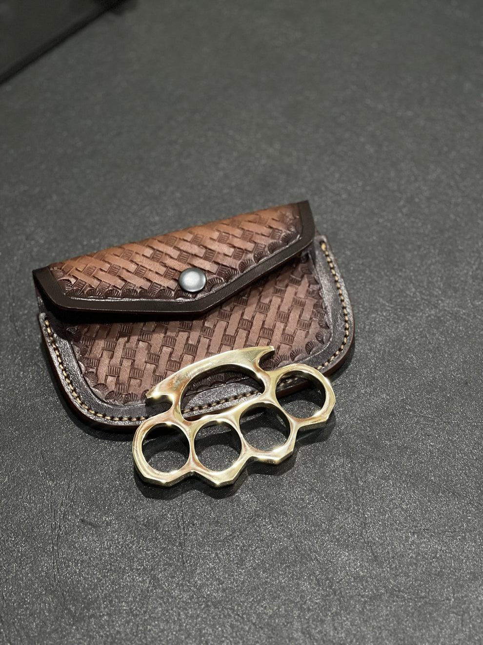 Custom Brass Knuckle Duster – Engraved EDC 2025 – Knives Gear Garage