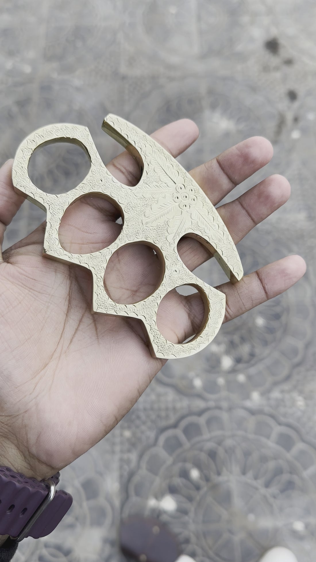 Handmade Engraved Brass Knuckles Solid Brass With Leather Case For